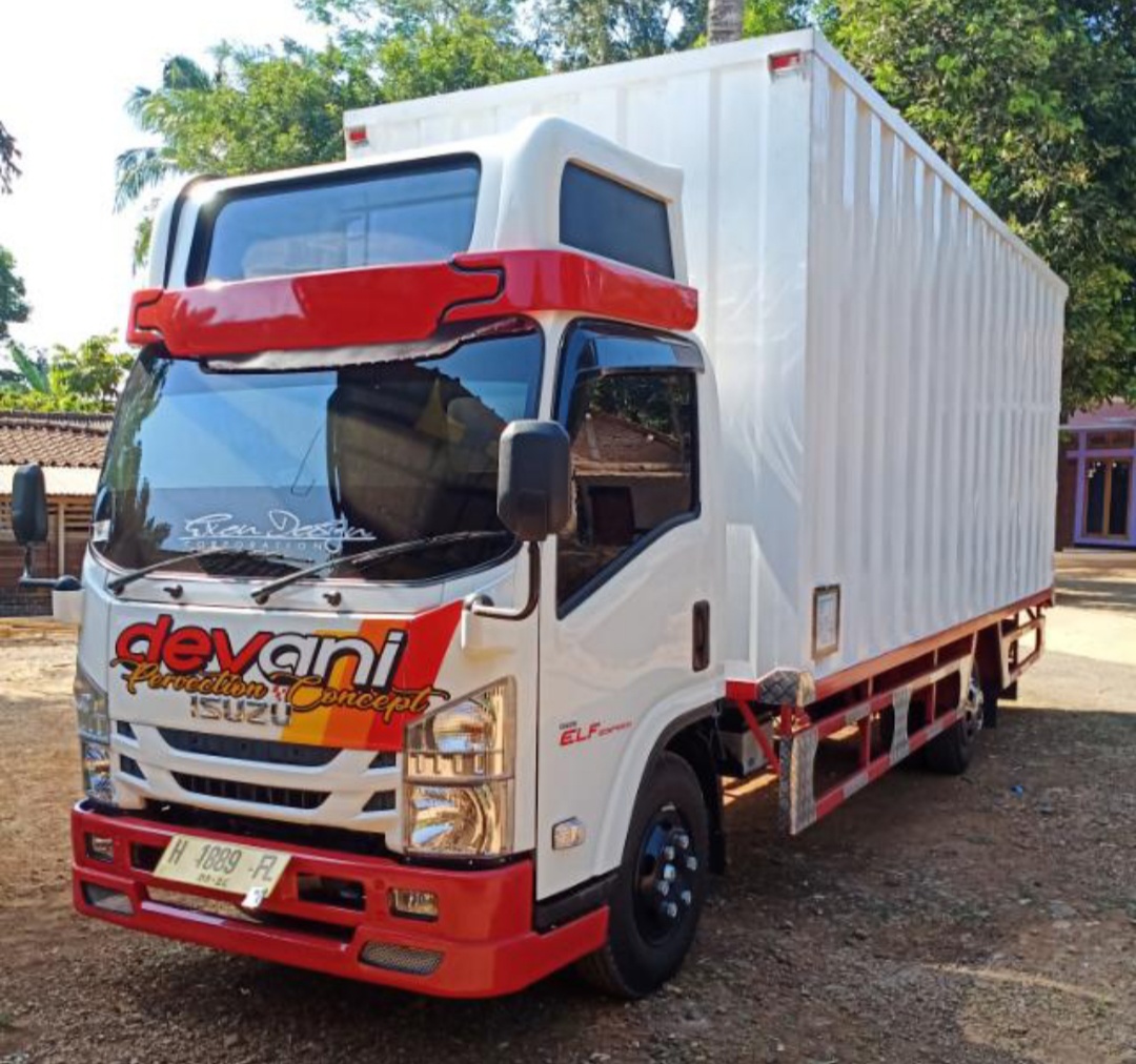 Sewa CDD Box - colt diesel box