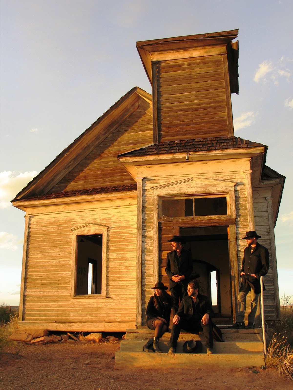CITY OF DUST: Spindrift Visits the Ghost Towns of Eastern NM