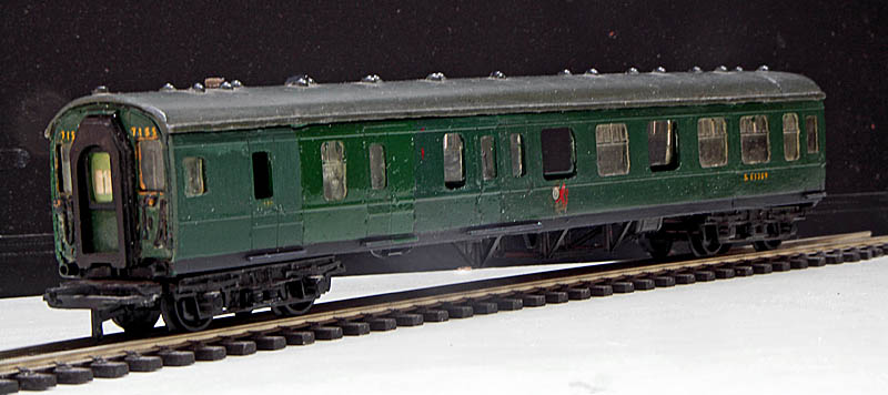 .: STRANGE SOUTHERN EMU