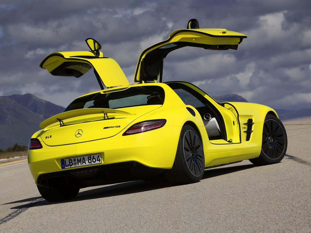 Yellow Newest 2011 Racing Cars HD Wallpapers | Widescreen Wallpapers ...