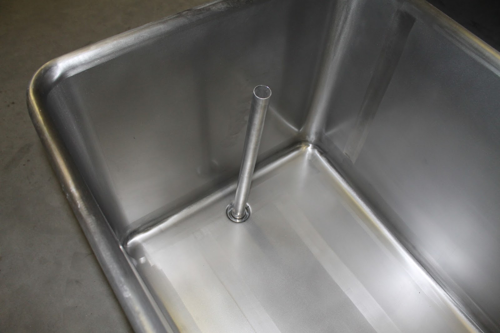 Brokelmann o.yuksel@brokelmann.pl: Meat Buggies, et arabasi 200 300 L ...