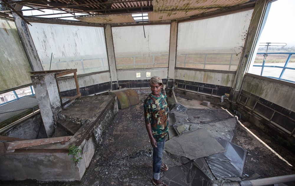 Gbadolite: The Versailles of The Jungle | Amusing Planet