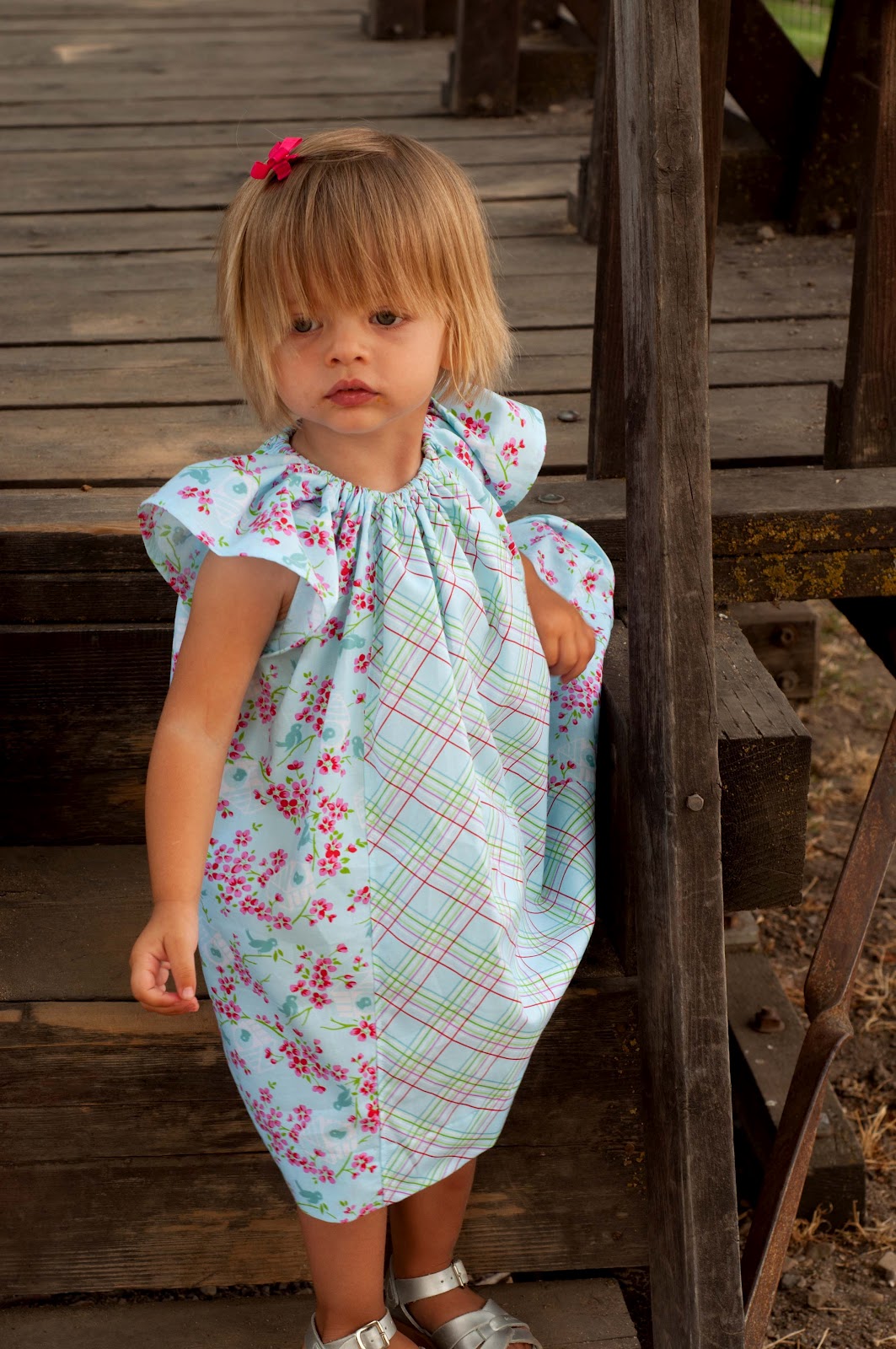 Aesthetic Nest: Sewing: Angel Sleeve Dress and Blouse (Pattern)