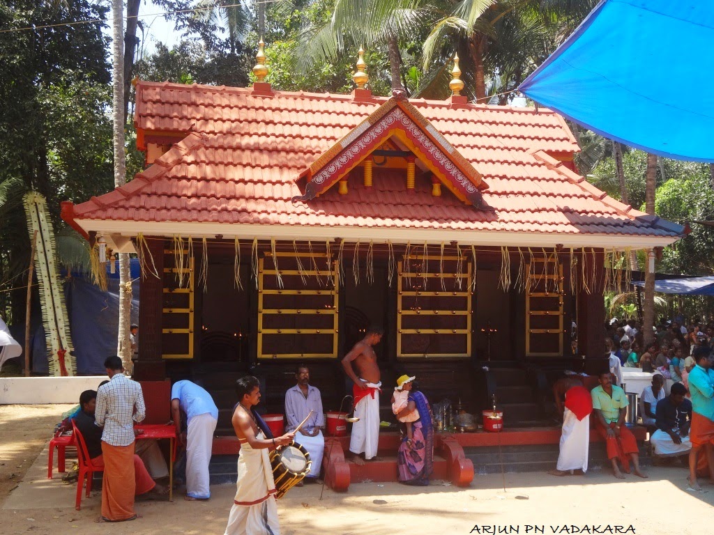 THEYYAVUM THIRAYUM: KUTTICHATHAN TEMPLES