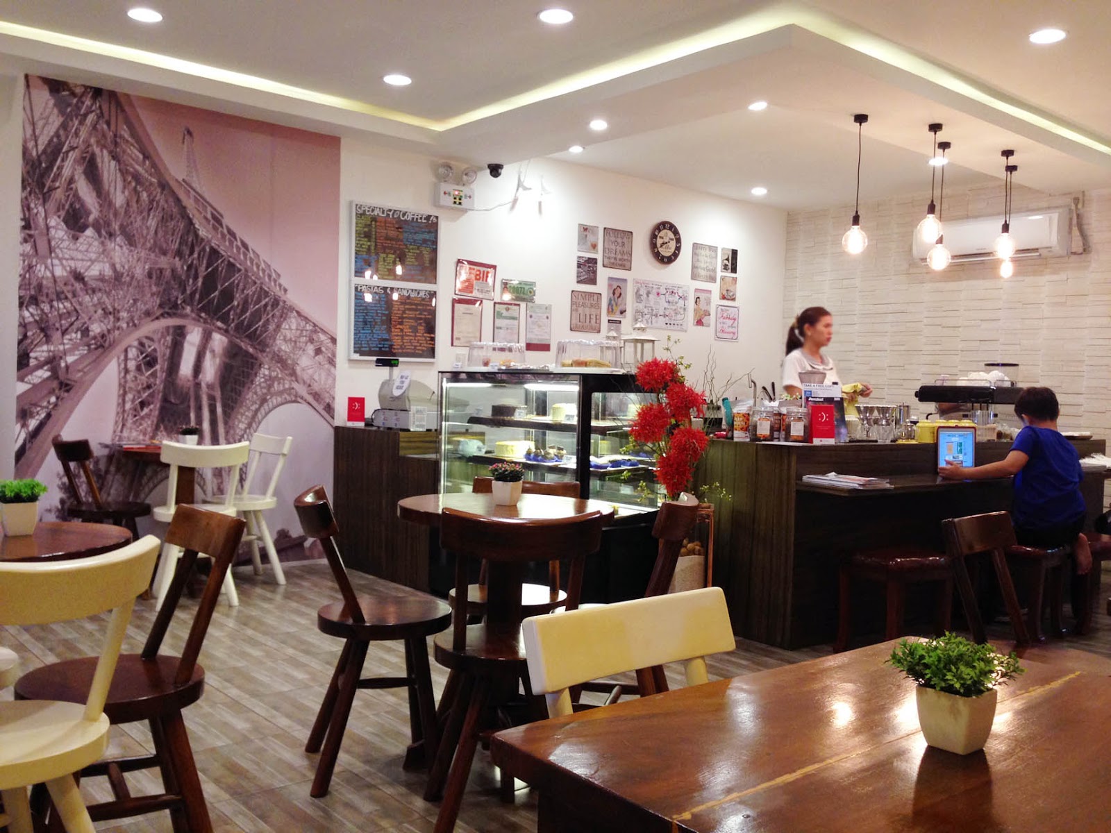 MrsMommyHolic: Paume's Pastry House (BF Homes)