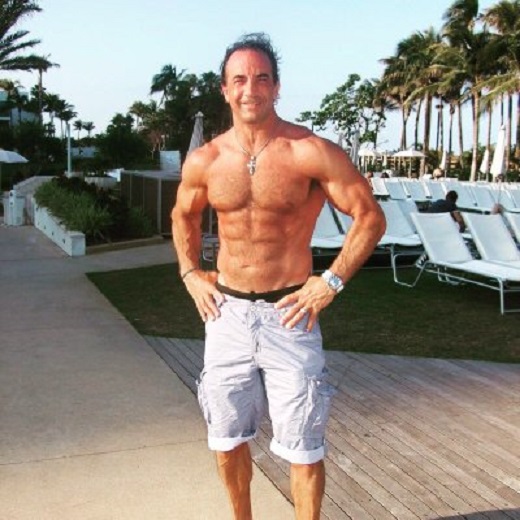 NYSocBoy's Beefcake and Bonding: 1 Shirtless Picture of Michael J. Fox ...