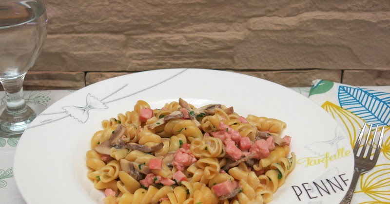 Tomillo, laurel y otras cosas de comer.: FUSILLI A LA BOSCAIOLA