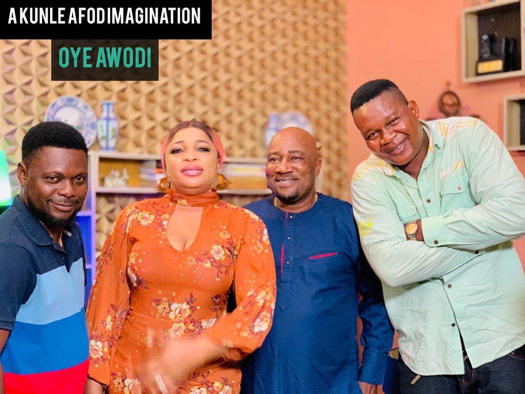 Behind the scene of the movie Oye Awodi by Kunle Afod - 9JARINGOUT