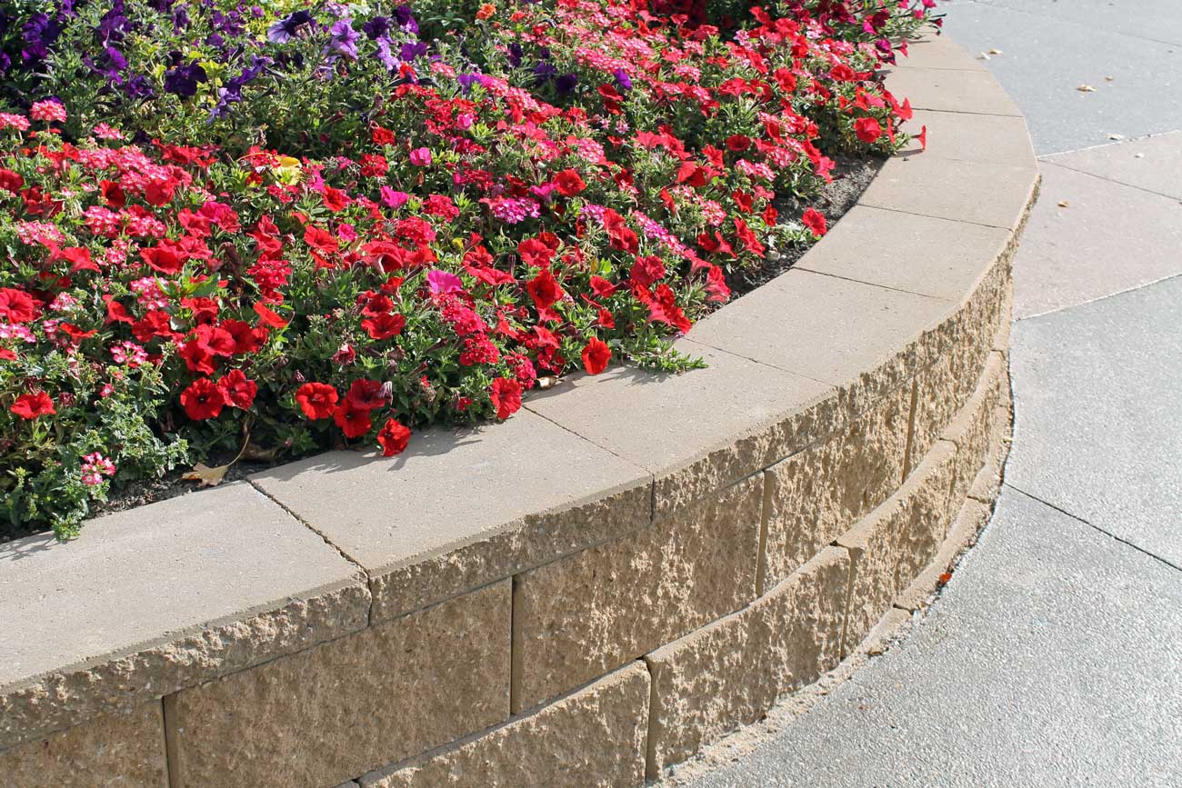 CornerStone Retaining Wall Solutions: CornerStone Retaining Walls
