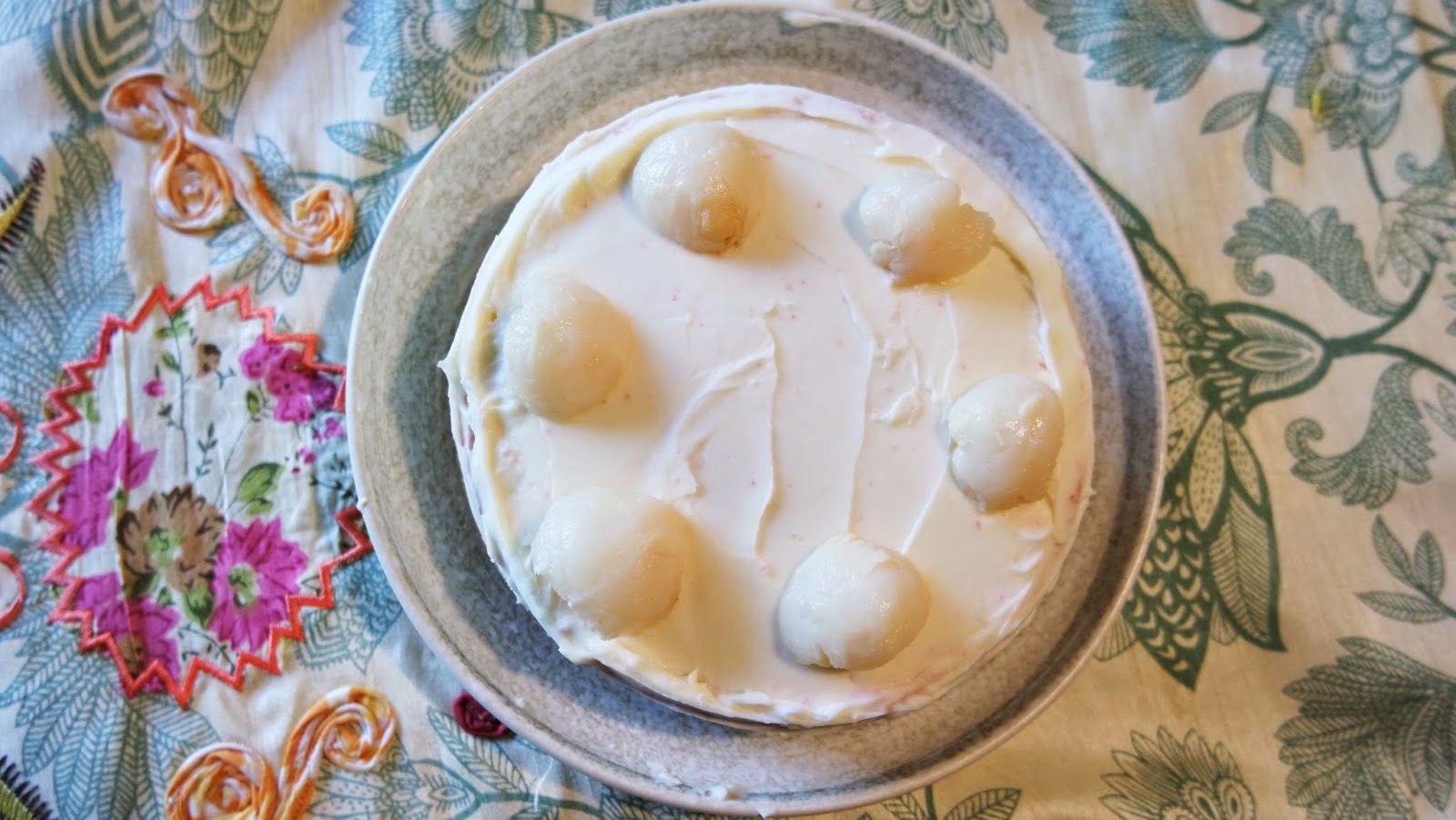 Pancit Princess: Lychee Rose Cake with Lychee Cream Filling