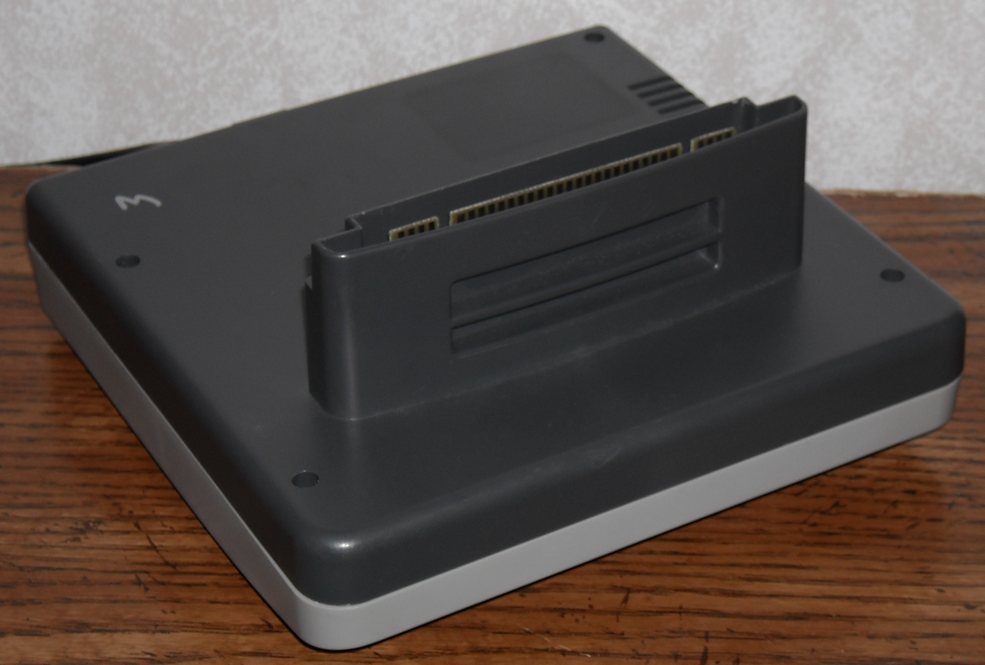 The Famiclone Shelf: Innovation Super 8 "Famiclone"