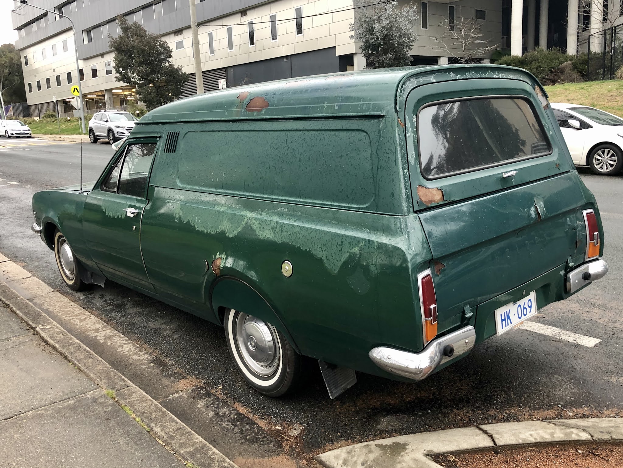 Readers' Photos # 114: 1969 HK Holden Panel Van, presented in Pirouette ...