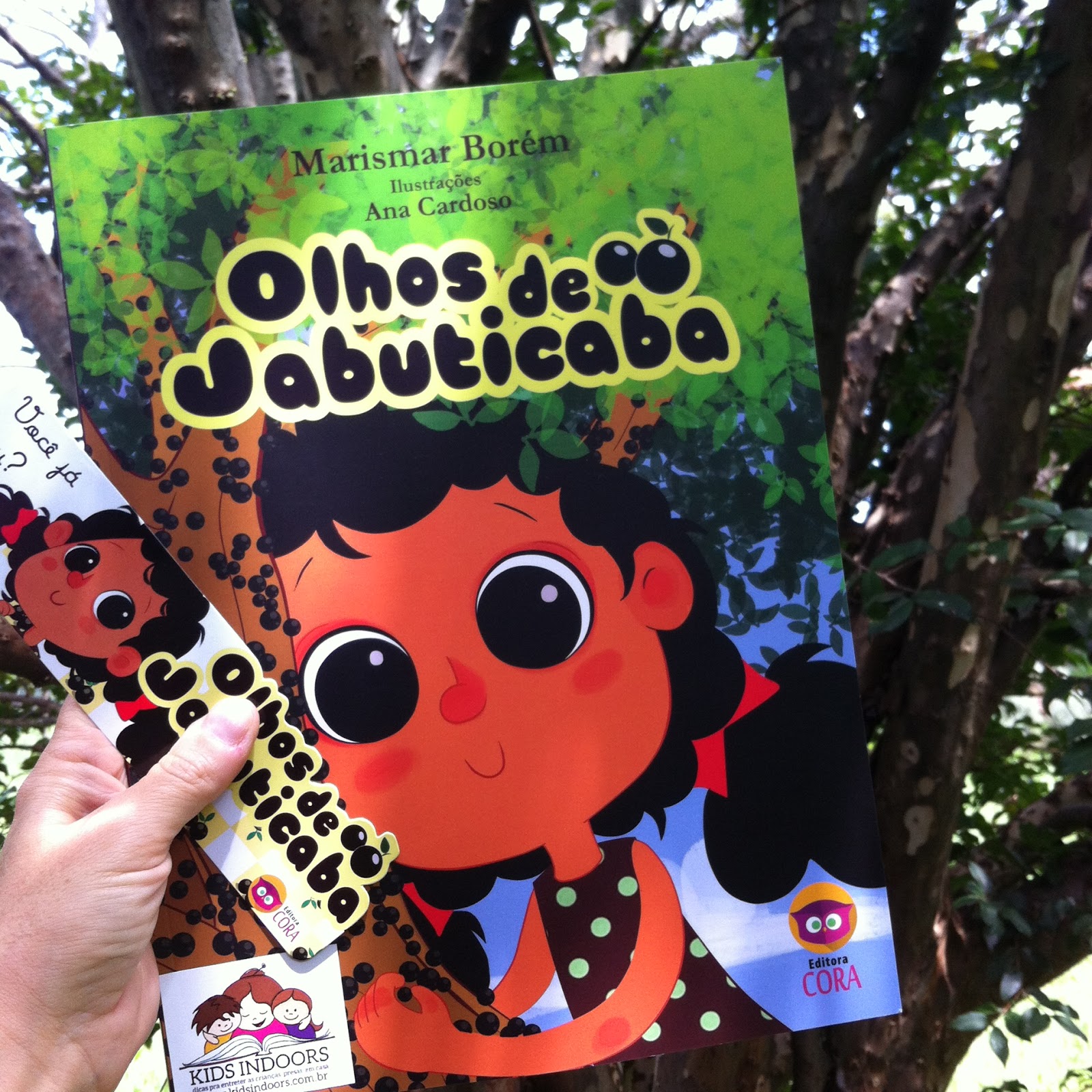 OLHOS DE JABUTICABA | KIDS INDOORS