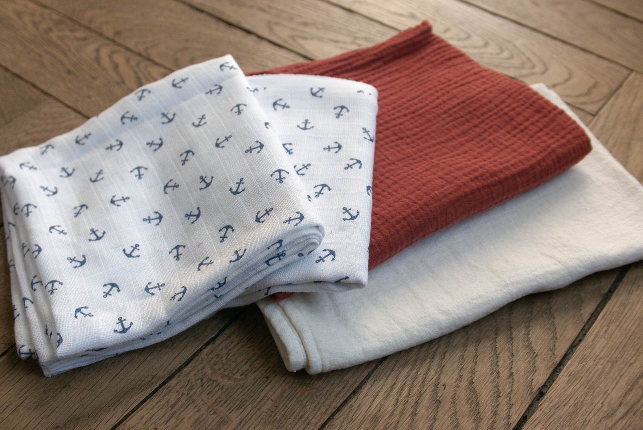 16 coutures à faire pour un bébé / nouveau né | By Lisouli