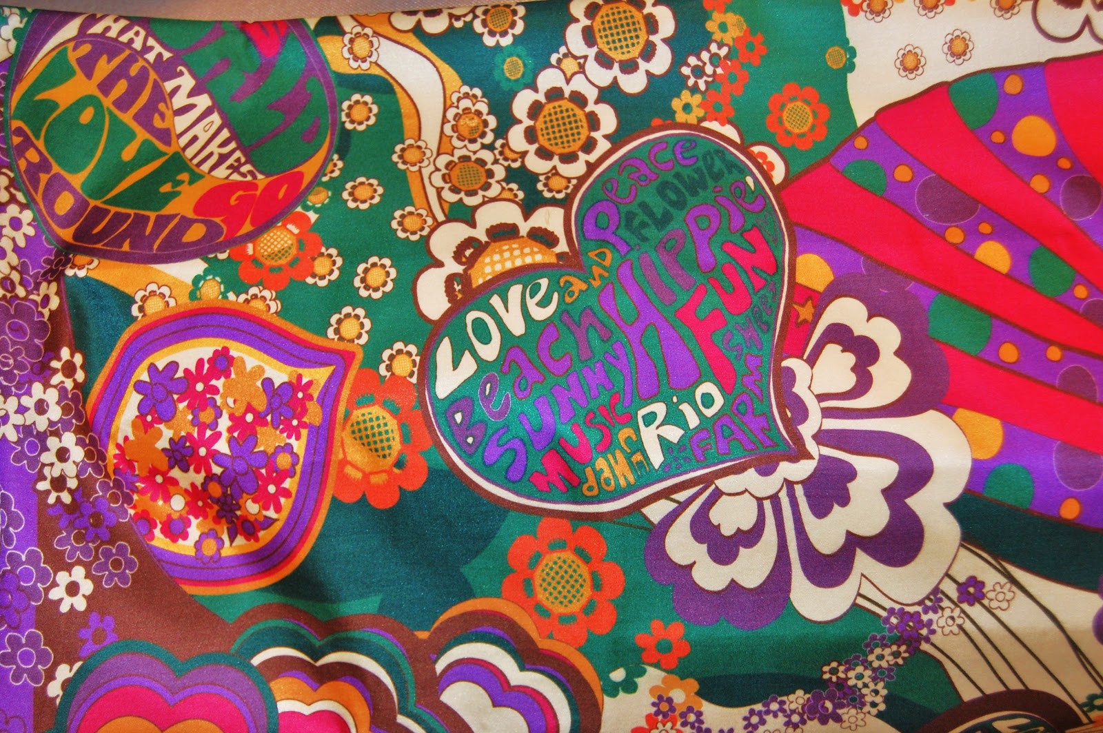 Regina Barbi Decorações: Estampas FARM® de Sexta Feira!!!