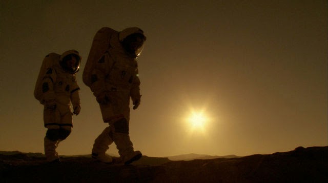 Far Future Horizons : Mars Rising - Staying Alive