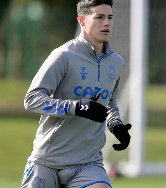 James Rodriguez big bulge during training