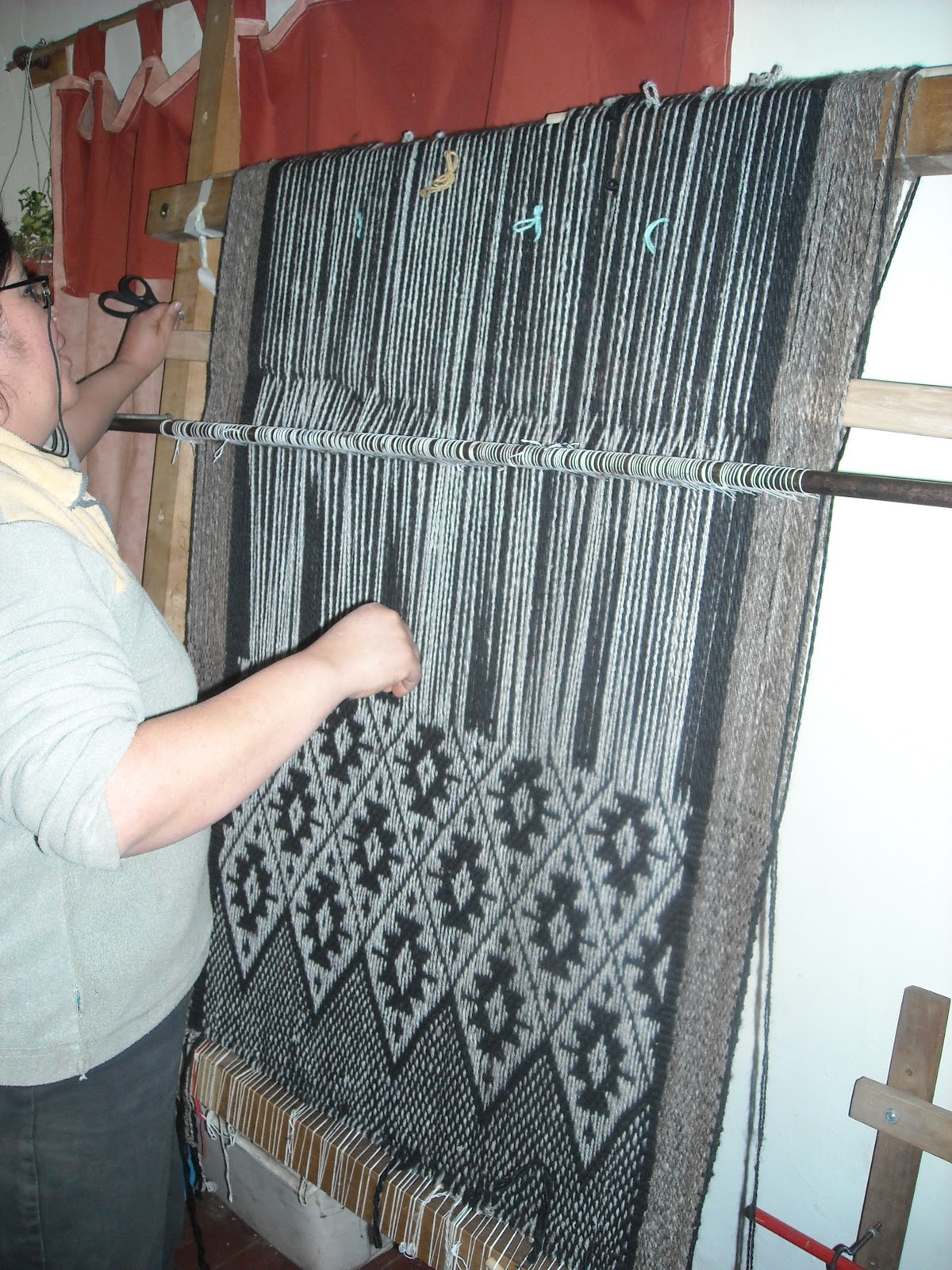 TELARES DEL SUR -Tejidos con Identidad- TELAR MAPUCHE: NUESTROS TRABAJOS