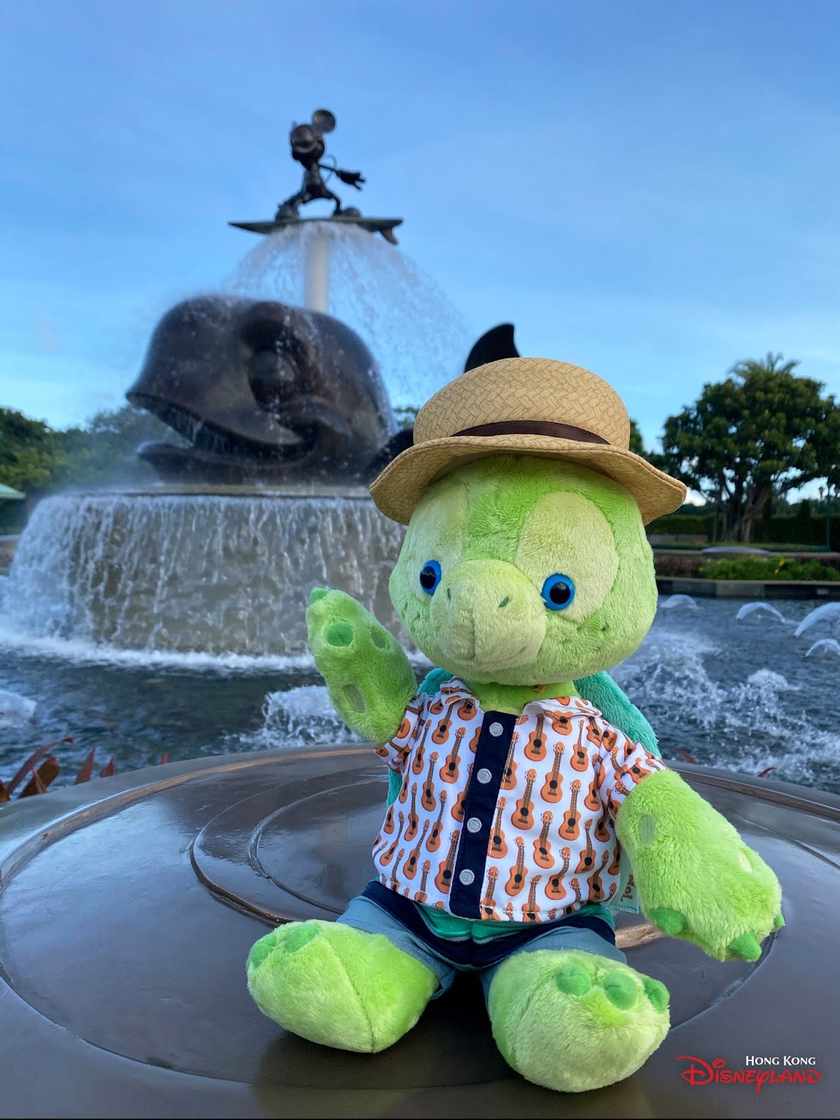 ‘Olu Mel 加入 香港迪士尼 Duffy與好友大家庭 🎵🌴 ‘Olu Mel debuted at Hong Kong ...