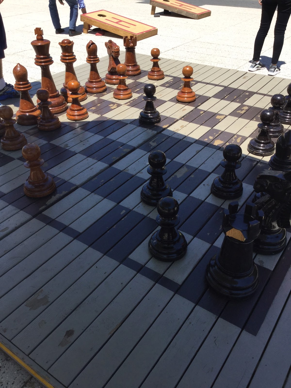 Boylston Chess Club Weblog: Two hands needed for rook lift