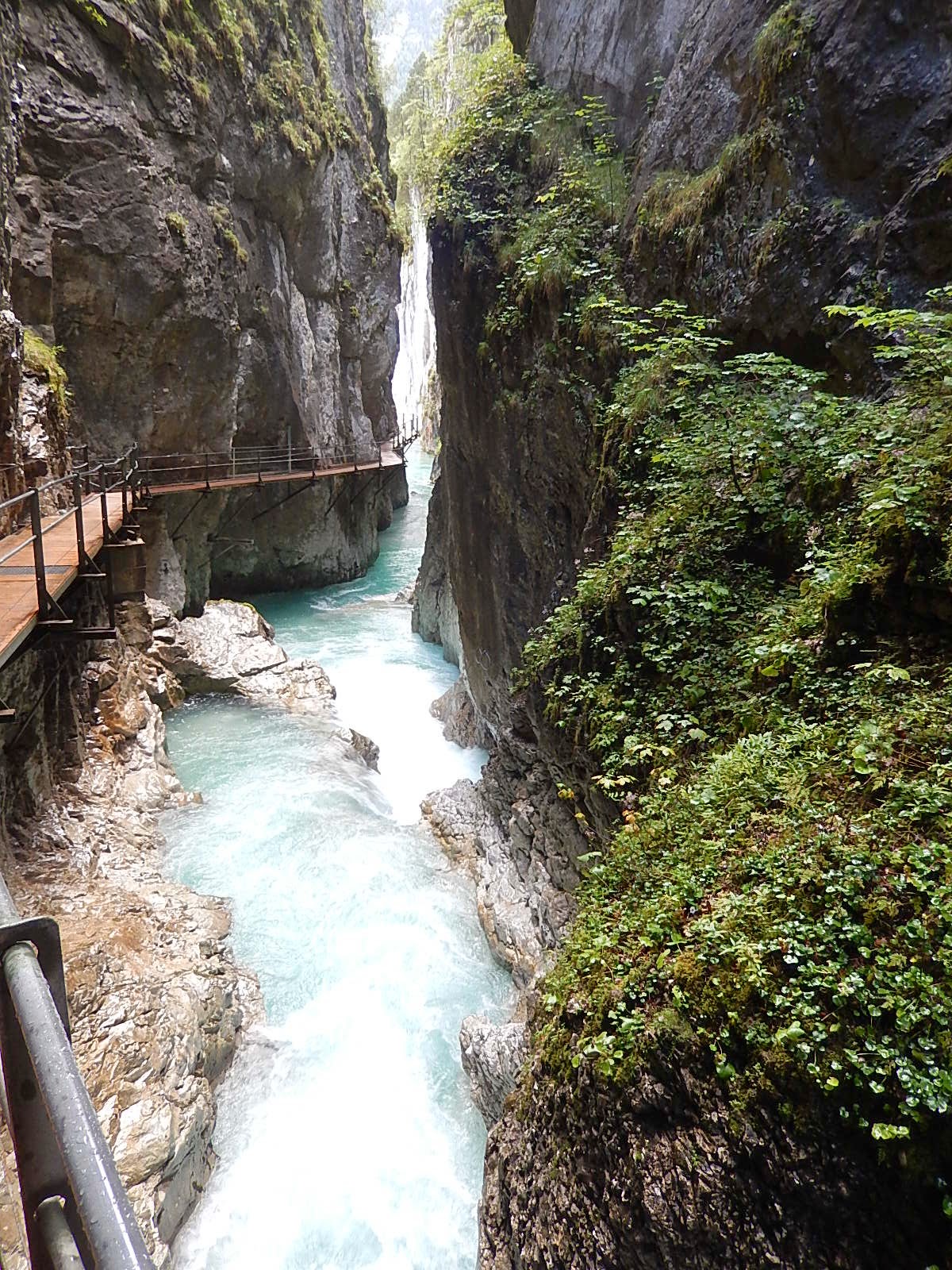 Der Wanderfreund: Wanderung Mittenwald Leutascher Geisterklamm ...