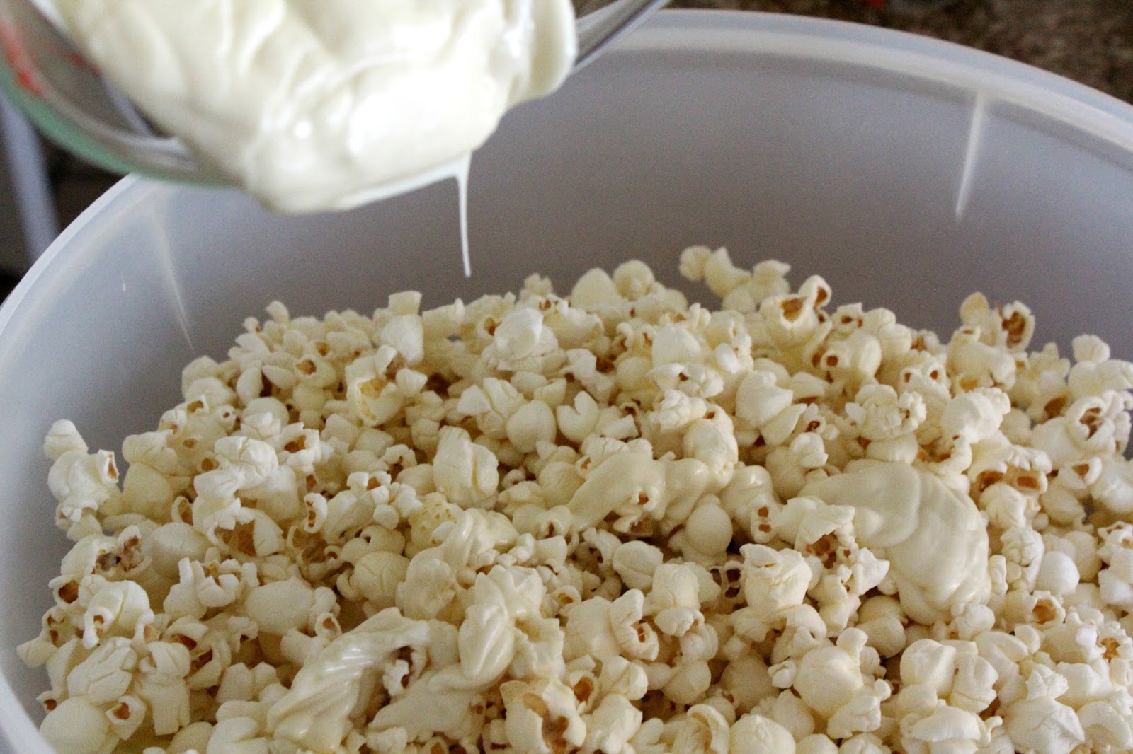 Chocolate Oreo Popcorn Crunch