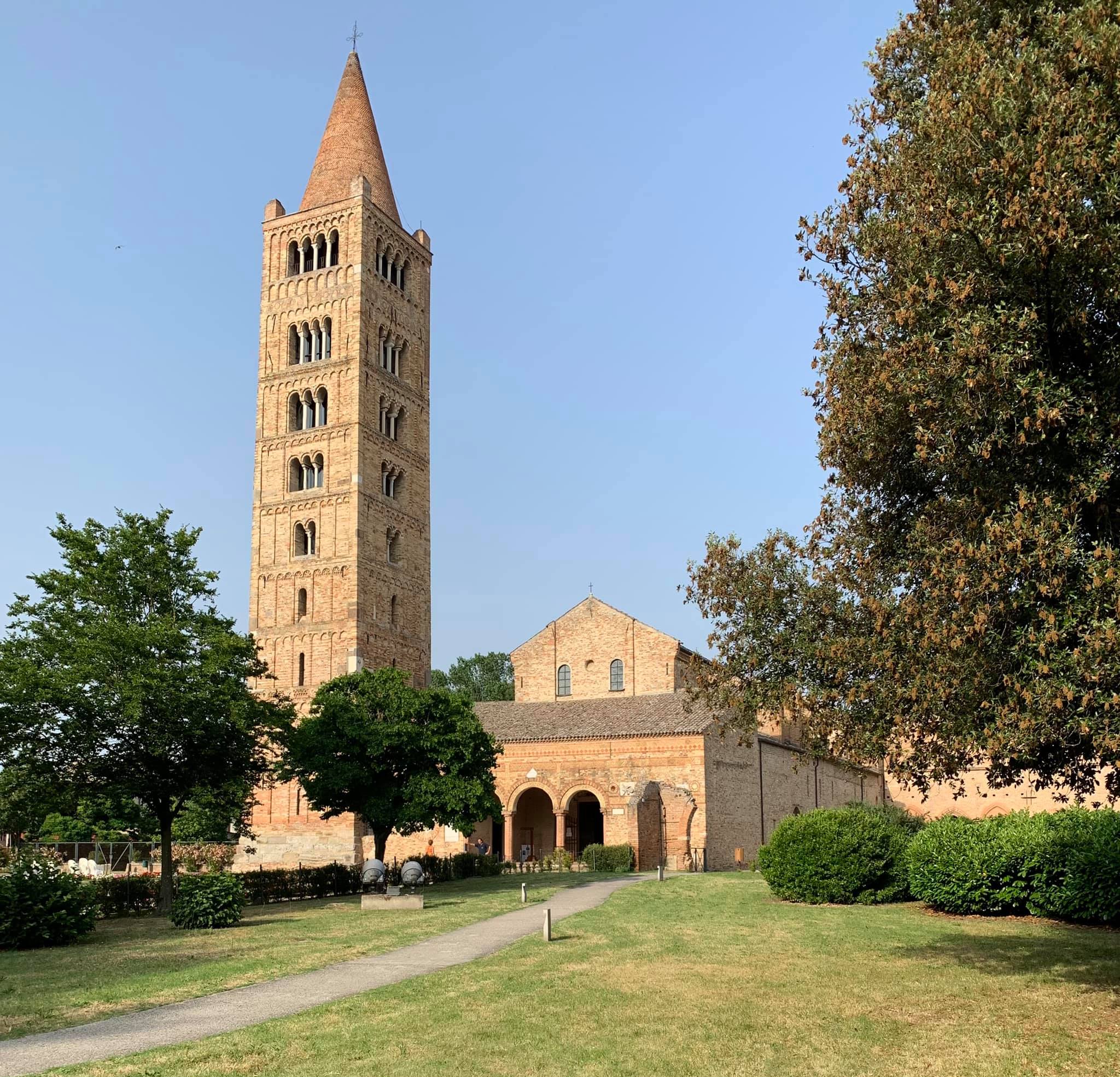 New Liturgical Movement: The Abbey of Pomposa (Part 1)