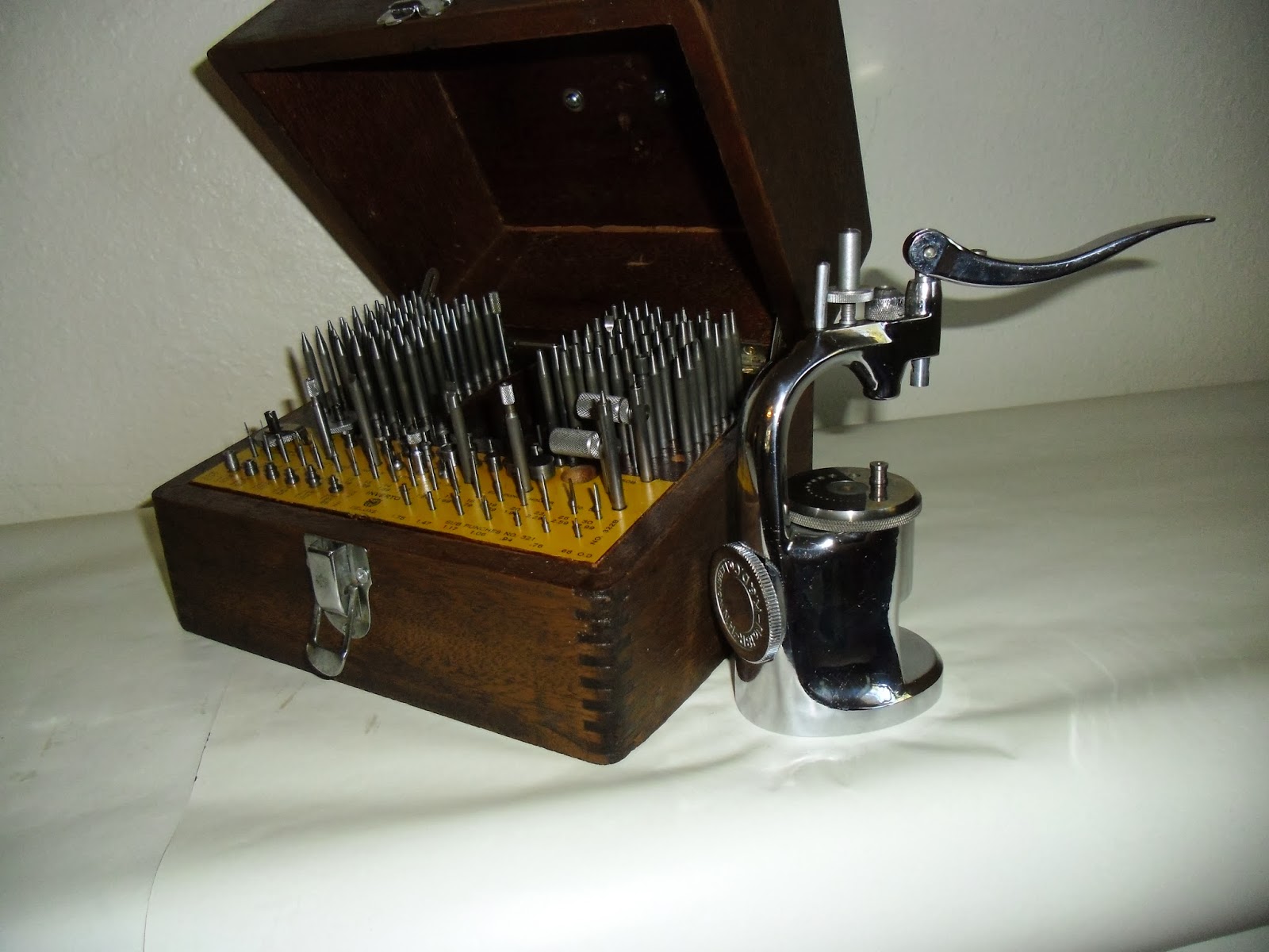 Repairing Hamilton Movements: K&D Staking Sets - "How to Book" for ...