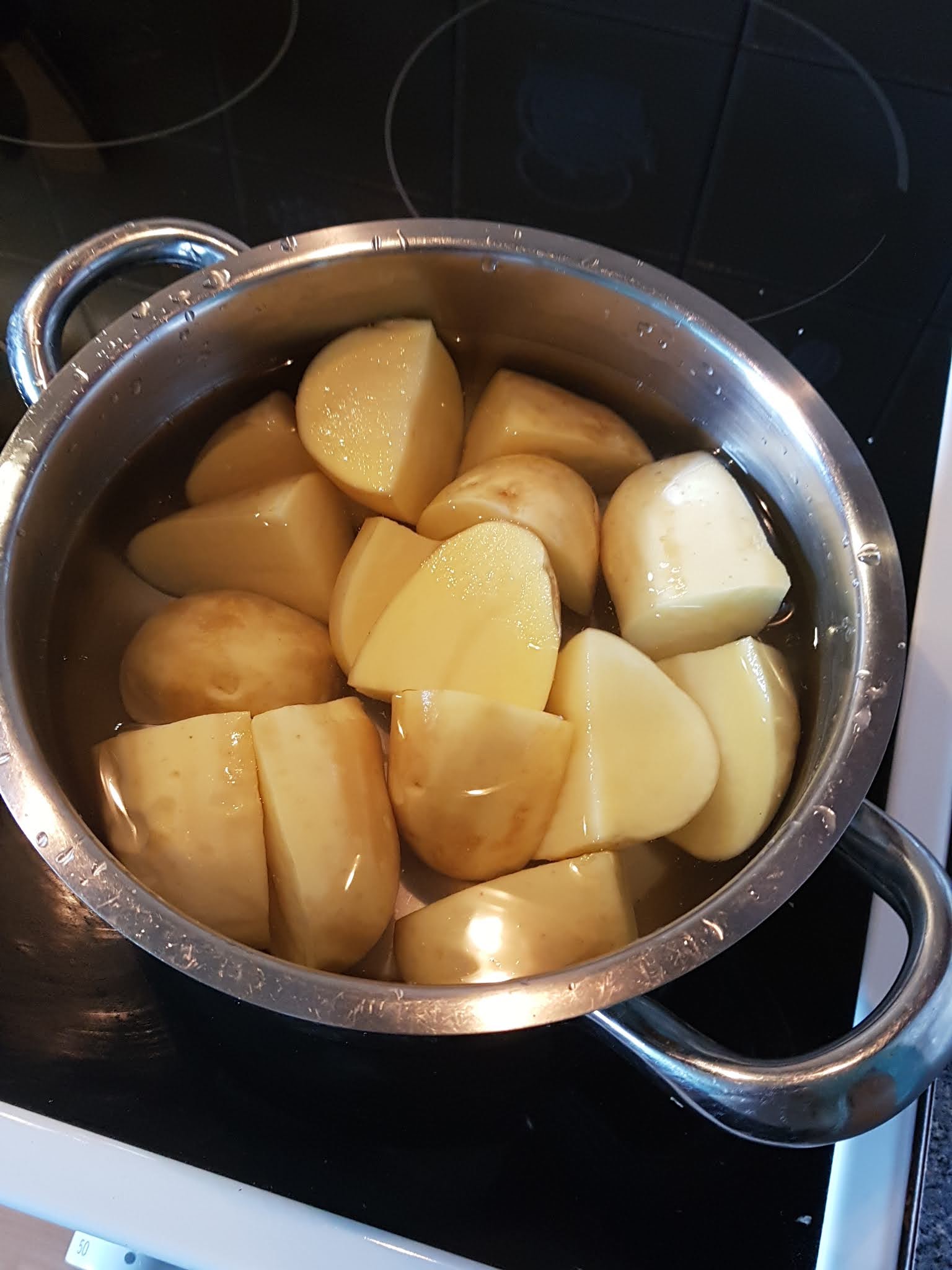 i2M-ovic JOURNAL: Čtyři větší budou stačit?