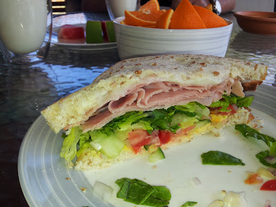 House Sitting Tails Etcetera: The average easy aussie lunch.
