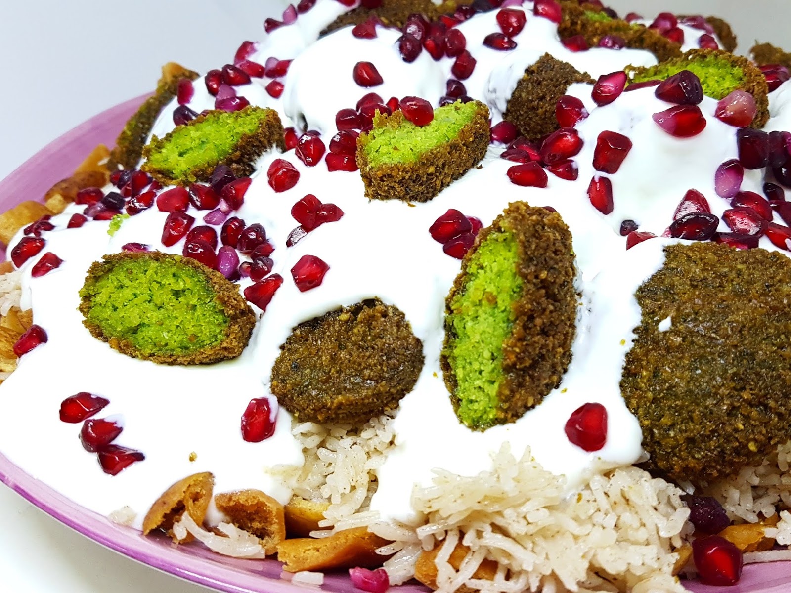 Maryam's Culinary Wonders: 1385. Felafel Fetteh
