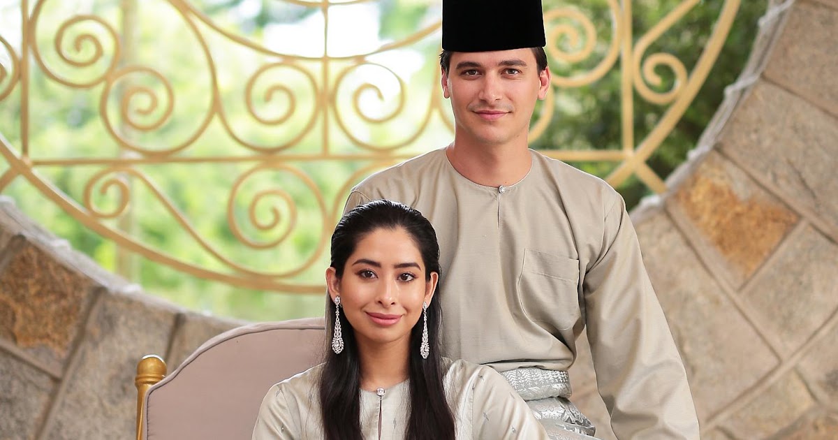 tengku abu bakar anak sultan johor - Ava Langdon