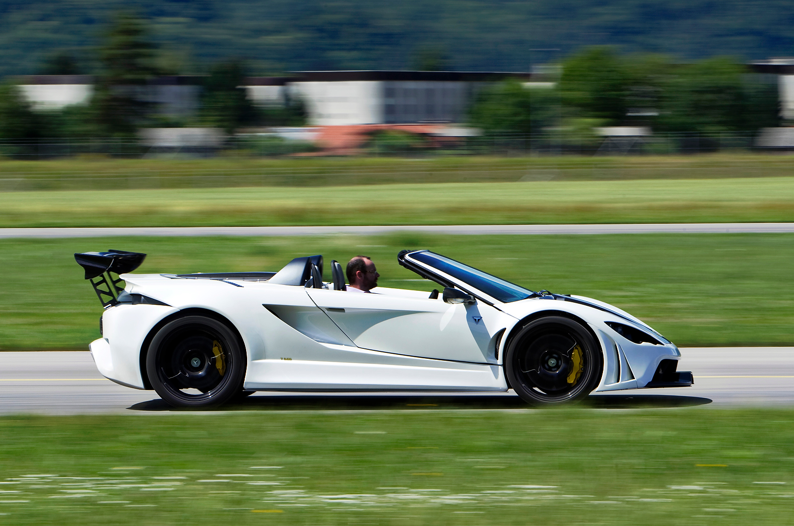 Tushek Renovatio T500 HD Resimleri |Hd Wallpapers