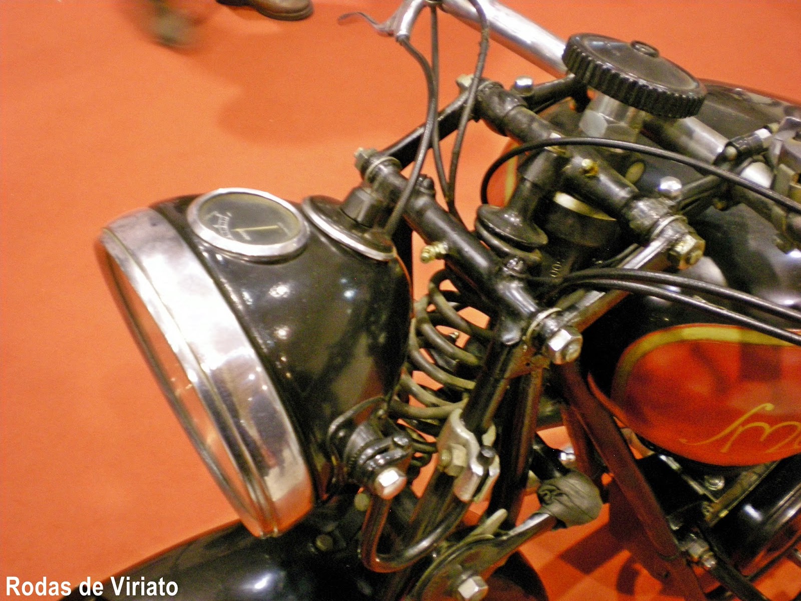 Moto SMC Sport com JAP 500 cc - 12.º Motorclássico / 2016 (2/3)