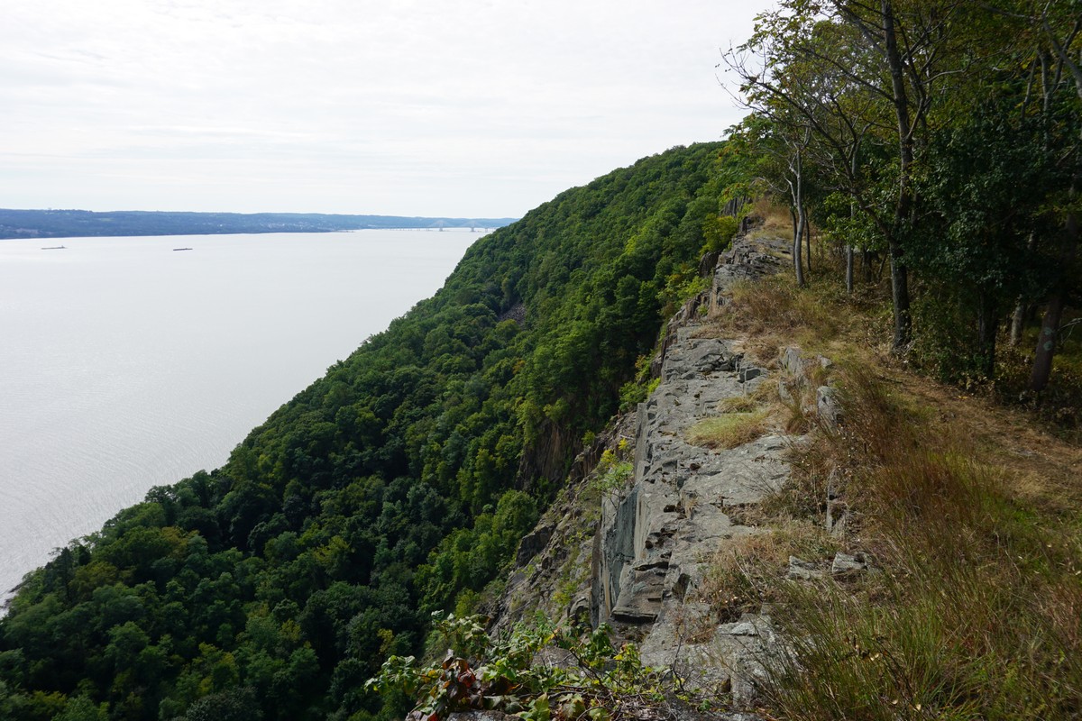Harriman Hiker: Harriman State Park and Beyond: Hook Mountain Ridge