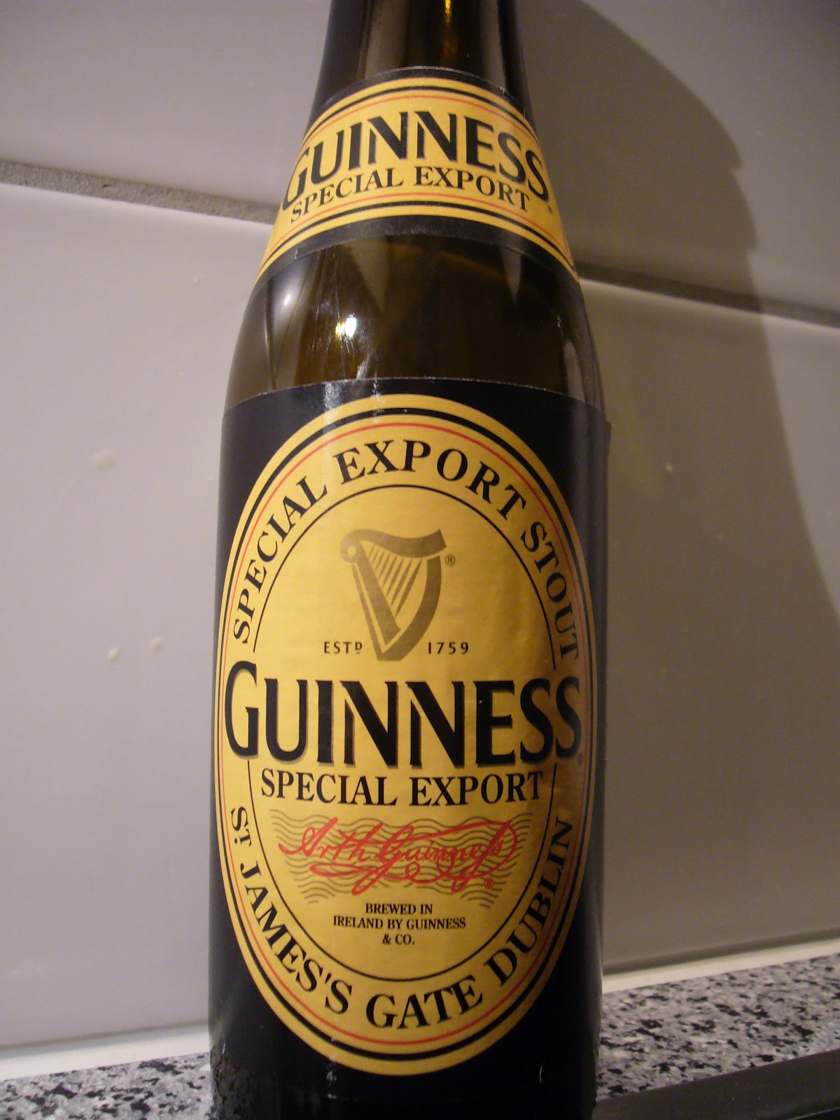 An- und Bemerkungen: Bier 146: Guinness Special Export Stout