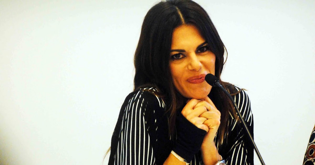 L'URLO: Bianca Guaccero, un libro per raccontarsi alla figlia Alice