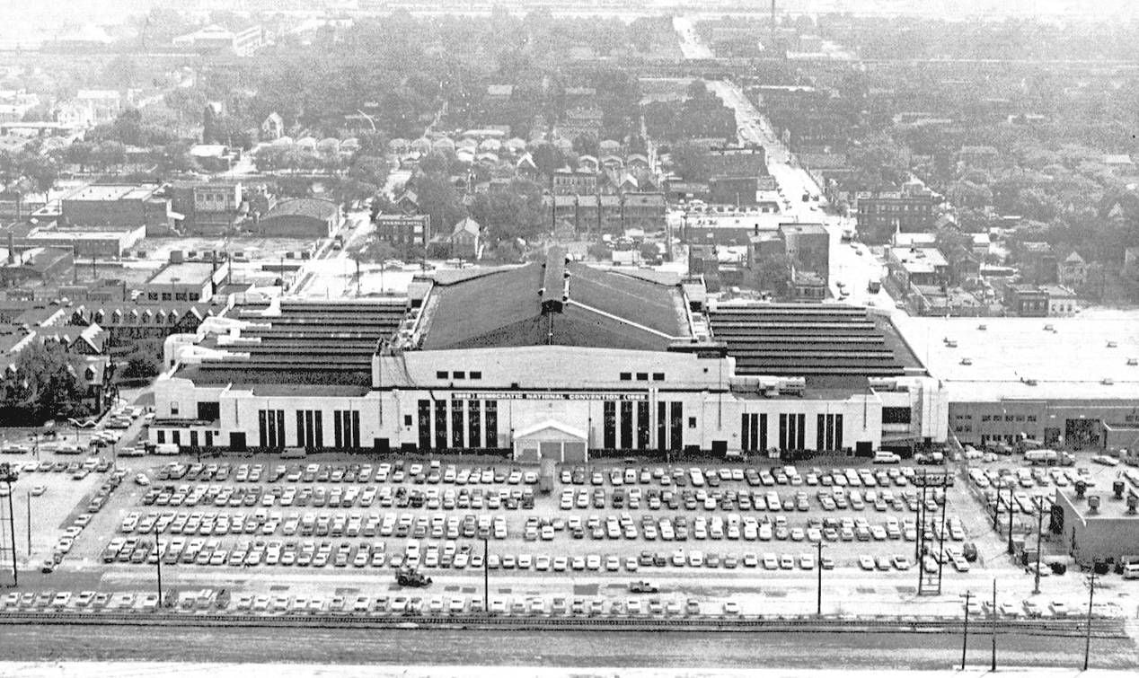Towns and Nature: Chicago, IL: 1934-1999 Chicago International ...