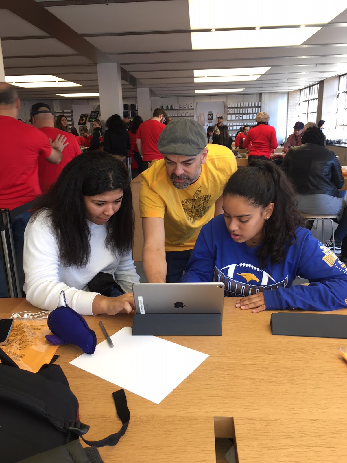 HSFI FASHIONABLE TIMES: NEWS