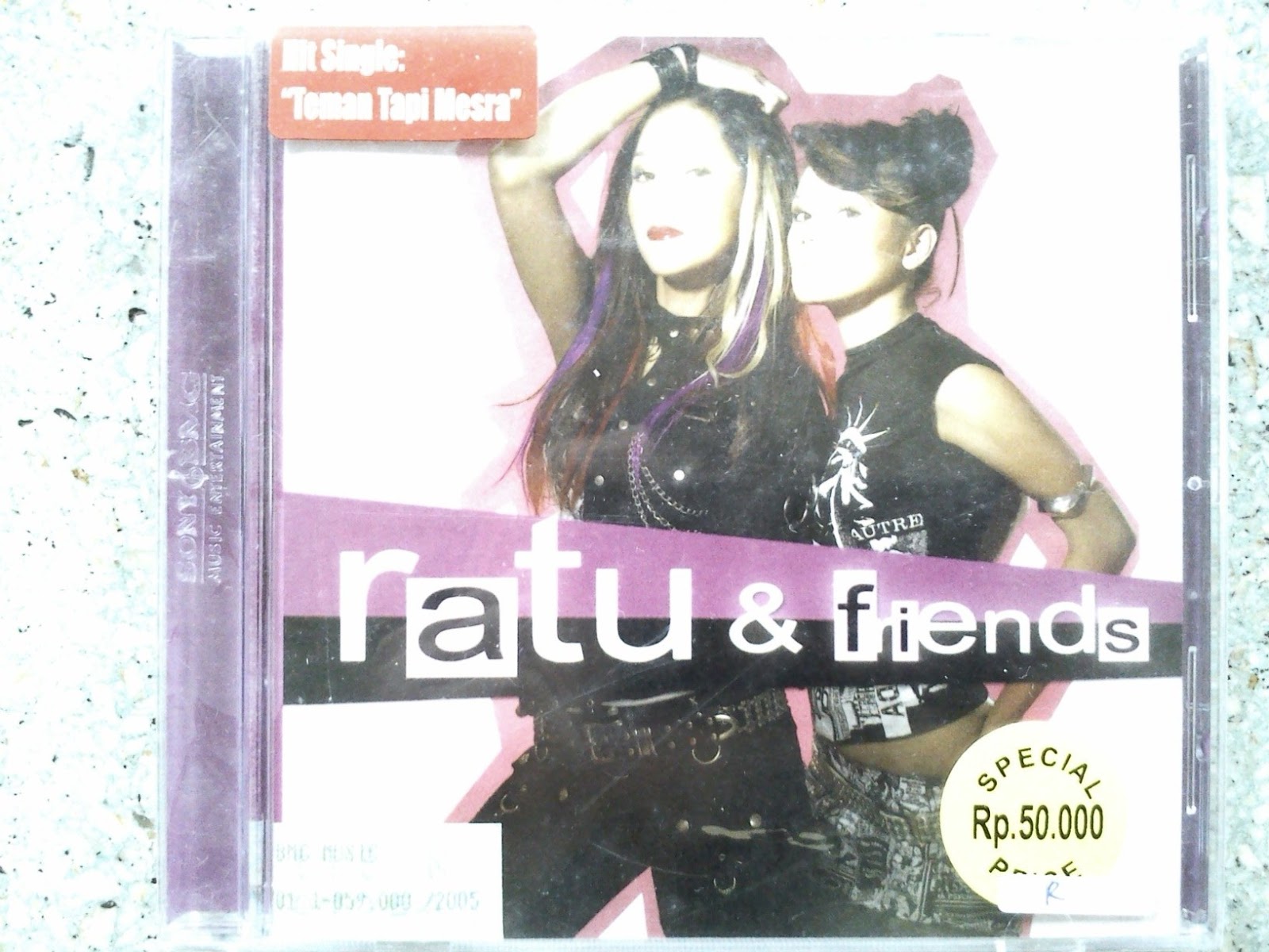 CD KASET: RATU - RATU & FRIENDS - CD