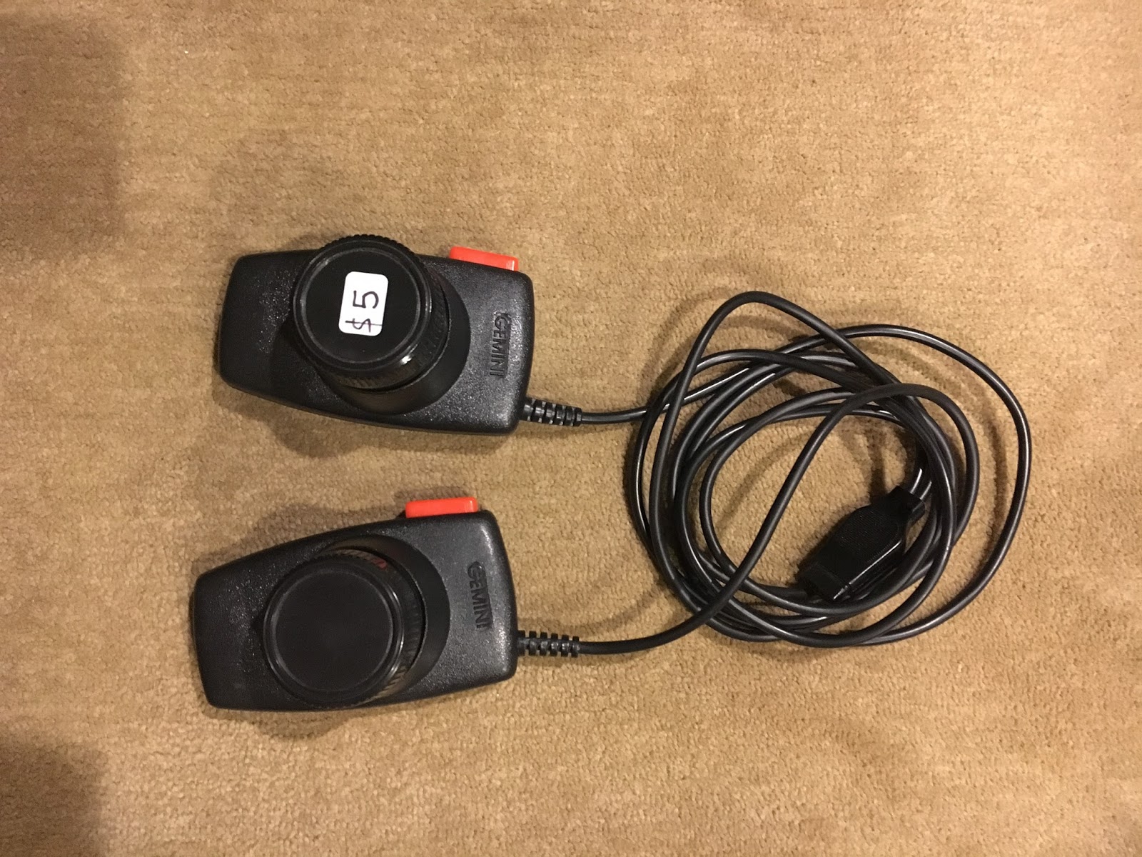 Technically Distracted: Playing Kaboom! on an Atari 8-bit Emulator with ...