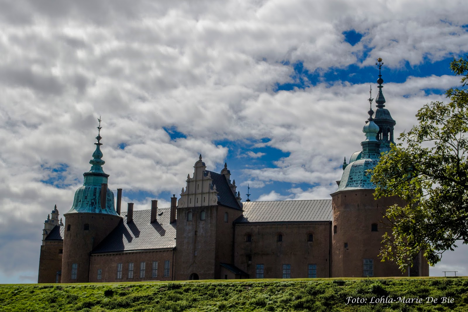 Utflyktochvandringsbloggen.blogspot.com: Kalmar slott med tinnar och torn