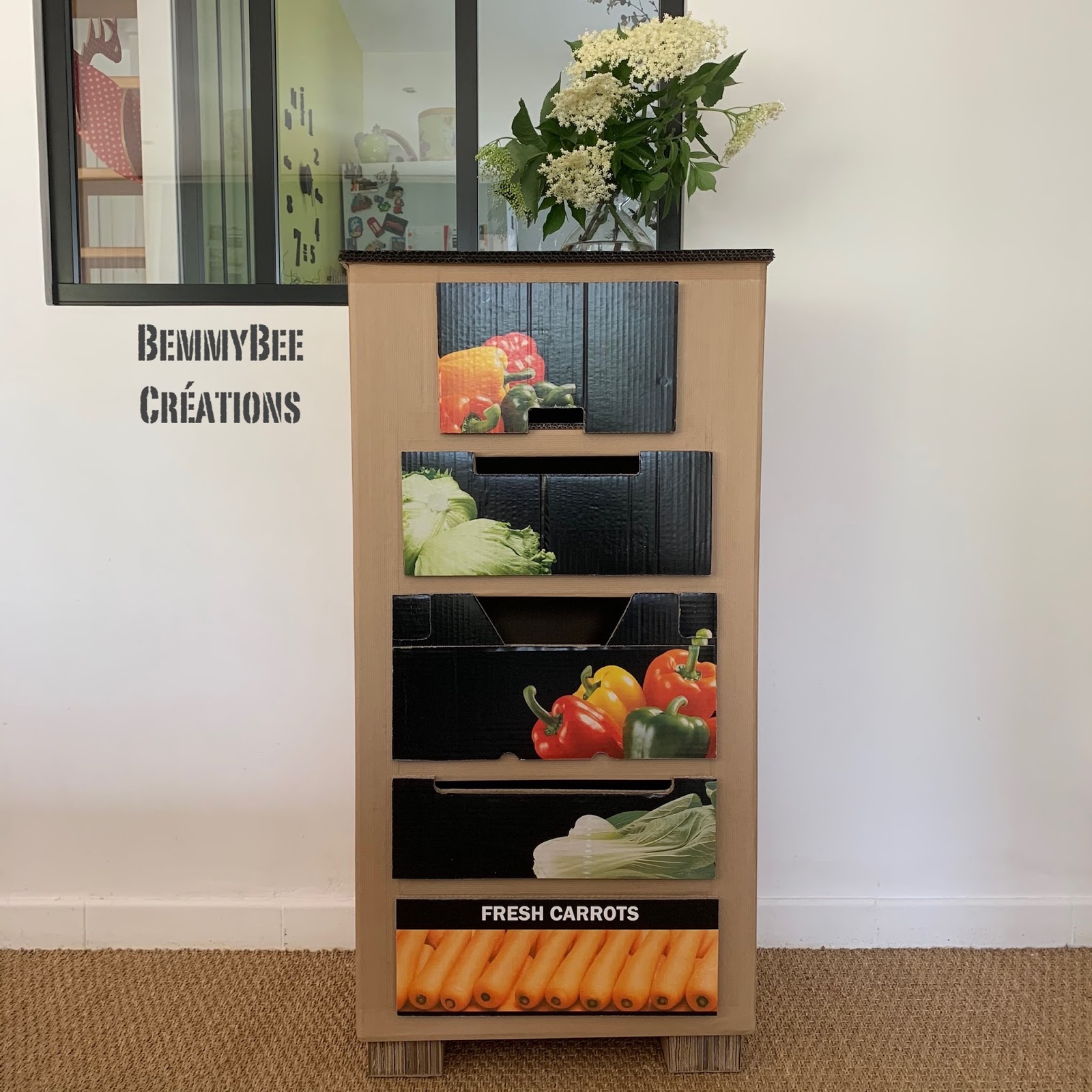 BemmyBee Créations: Buffet en carton