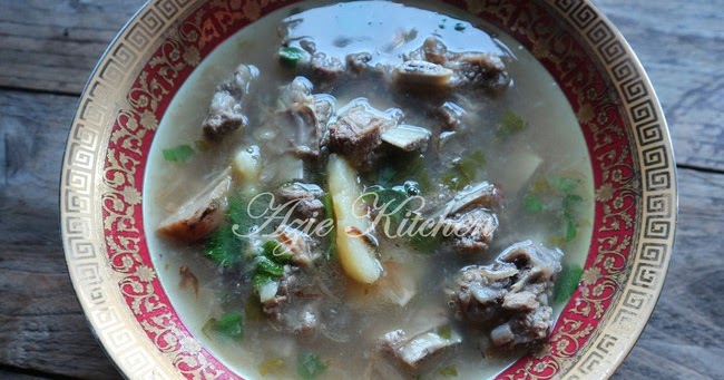 Sup Tulang - Azie Kitchen