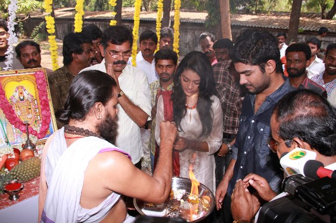 Mathappu Movie Launch Gallery - Hot PHOTOSHOOT Bollywood, Hollywood ...