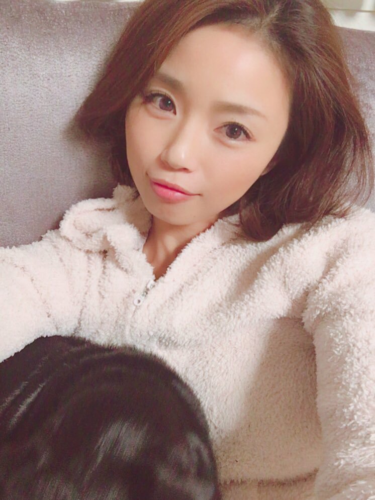 AVDBS 블로그: 카스미 리사 (Risa Kasumi/かすみりさ)