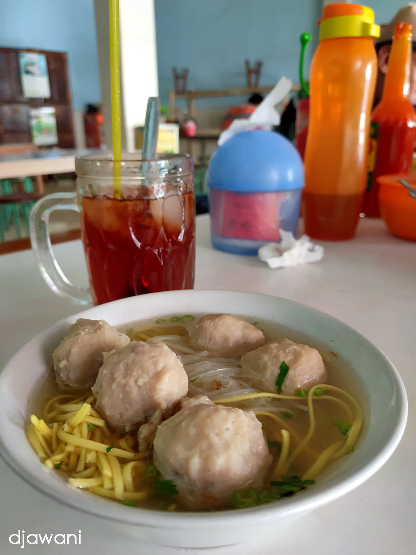 Menyantap Bakso Pak H Sukar Bakso legendaris Di Kutoarjo