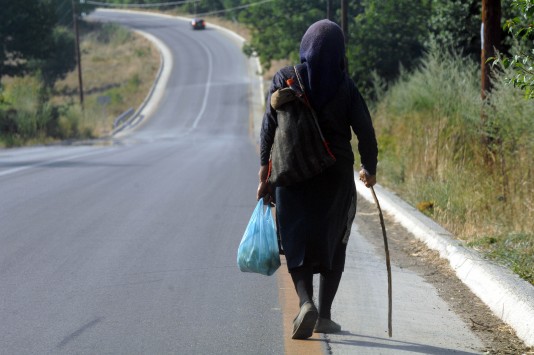 ΜΟΤΟΣΥΚΛΕΤΙΣΤΙΚΗ ΕΝΩΣΗ ΚΑΤΑΝΑΛΩΤΩΝ: ΗΛΙΚΙΩΜΕΝΟΙ ΟΔΗΓΟΙ - ΠΕΖΟΙ - ΜΕΡΟΣ Α'