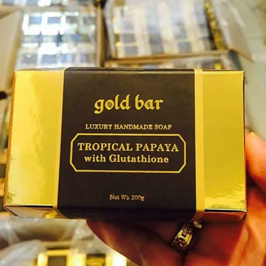 A Little Bit of Everything: GOLD BAR SOAP PRODUCT REVIEW