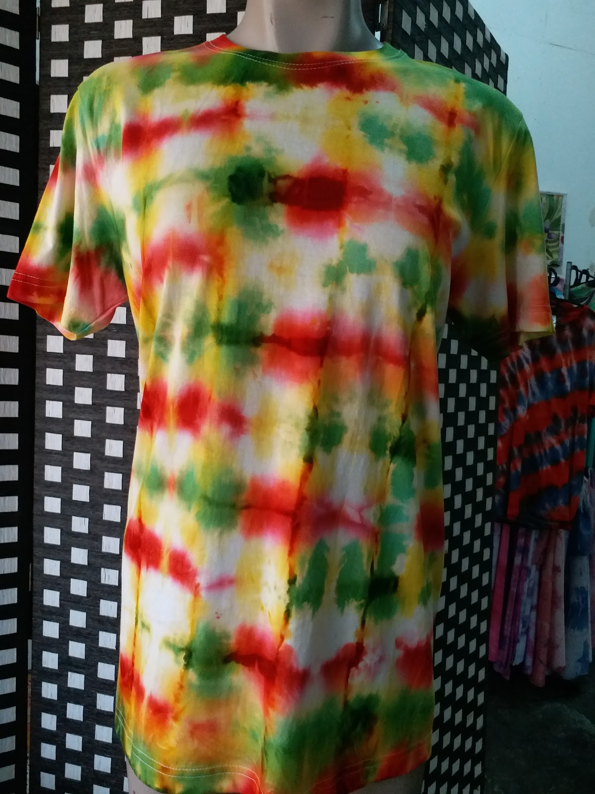 GLORY TOWER BATIK: Batik Tie and Dye T-shirts